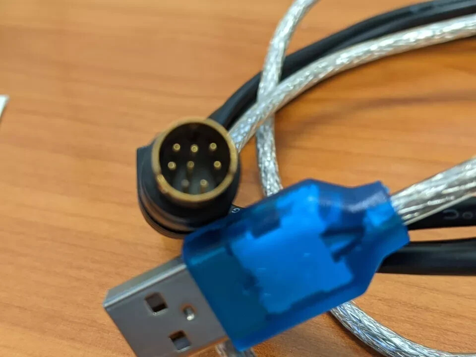 Molecular Devices SpectraMax Microplate Reader data cable 8 pin mini ...