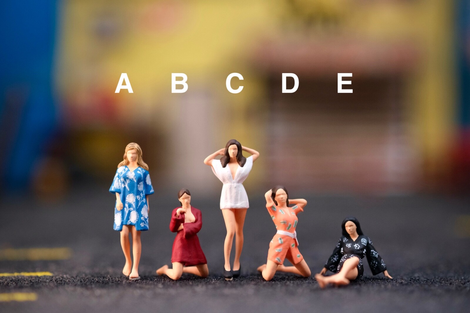 Miniature Figure Bed Robe Girls Scale H0 1/87 or Scale 1/64 Hotwheel | eBay