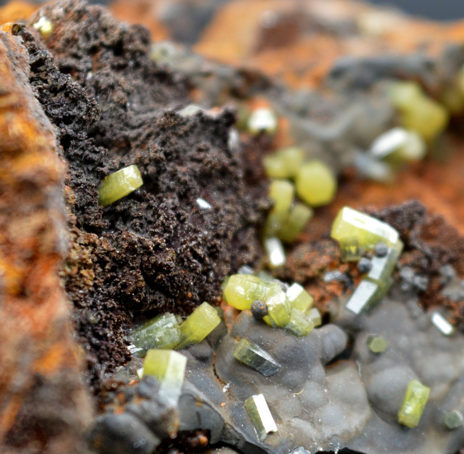 Pyromorphite & Goethite 5oz - Moulay Bouazza, Khénifra, Morocco | eBay