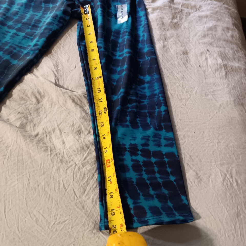 NWT Onzie Athletic Bottoms Size Small Blues Capris | eBay