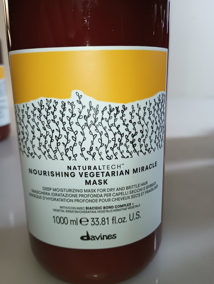 Davines NaturalTech Nourishing Vegetarian Miracle Mask - 1000ml | eBay