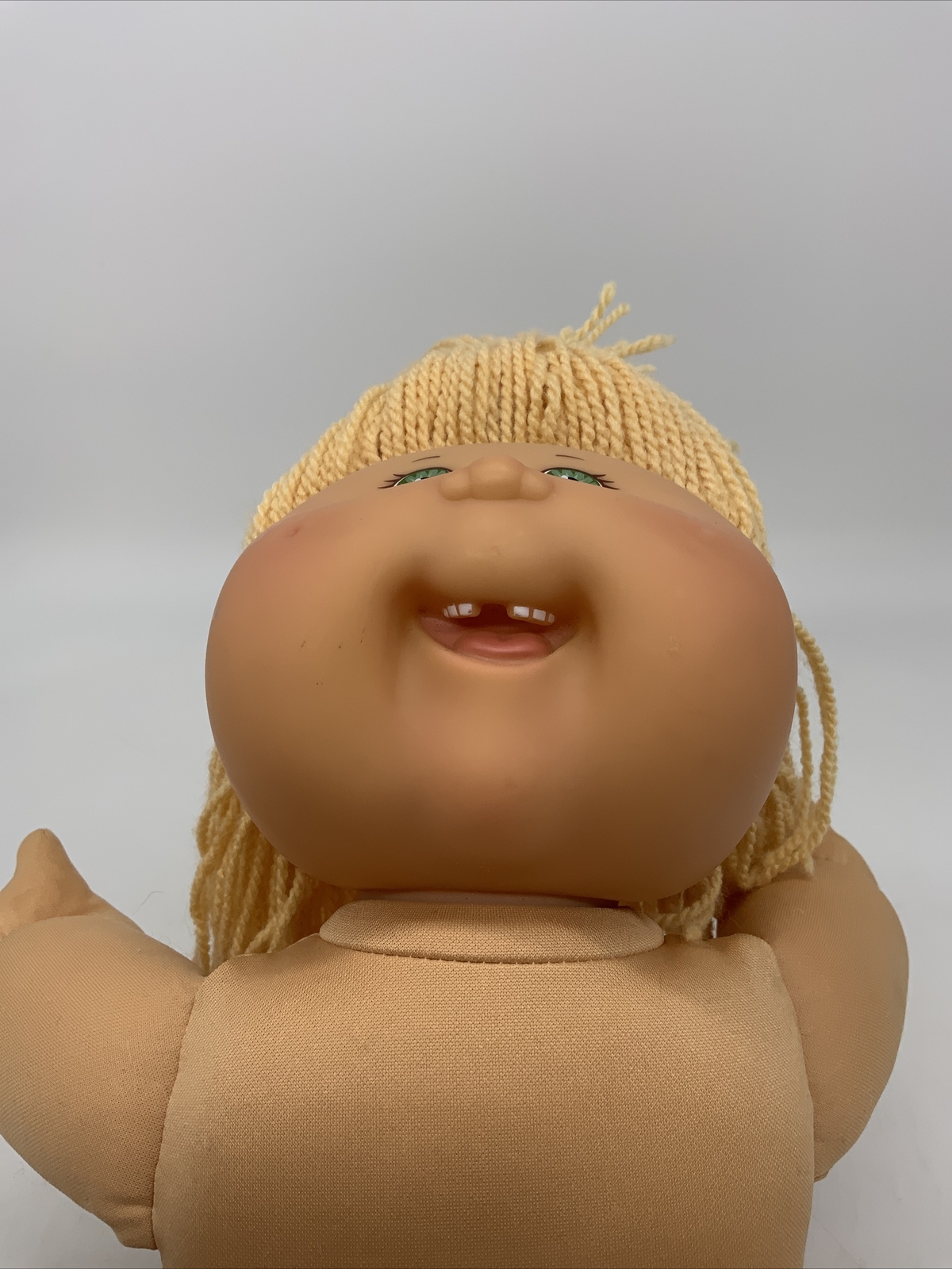 2004 Cabbage Patch Blonde Green Eyes Missing Tooth Dimple Right Cheek Stamped | eBay