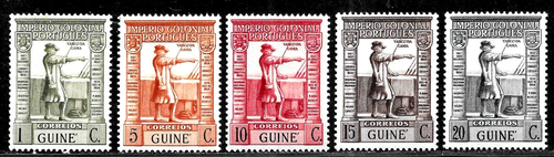 HICK GIRL- MINT PORTUGAL-GUINEA SC#233-37 1938 VASCO DA GAMA W421 | eBay