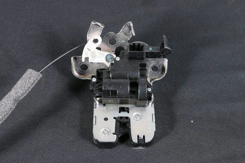 7.176km Audi TT 8S A1-A7 Tailgate Lock Rear 8R0827505 | eBay