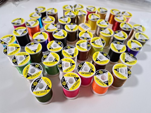 UTC Ultra Thread 140 Denier Fly Tying Medium Waxed Flat Jig Wrapping ...