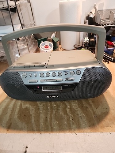 Sony CFD-S05 Boombox CD Radio Cassette Player Recorder Tested & Works ...