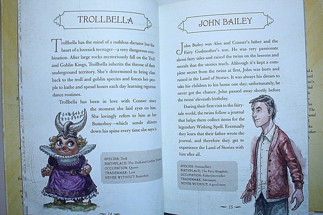 Chris Colfer The Land of Stories Book Hugger's Guide Signed 1st Print ...