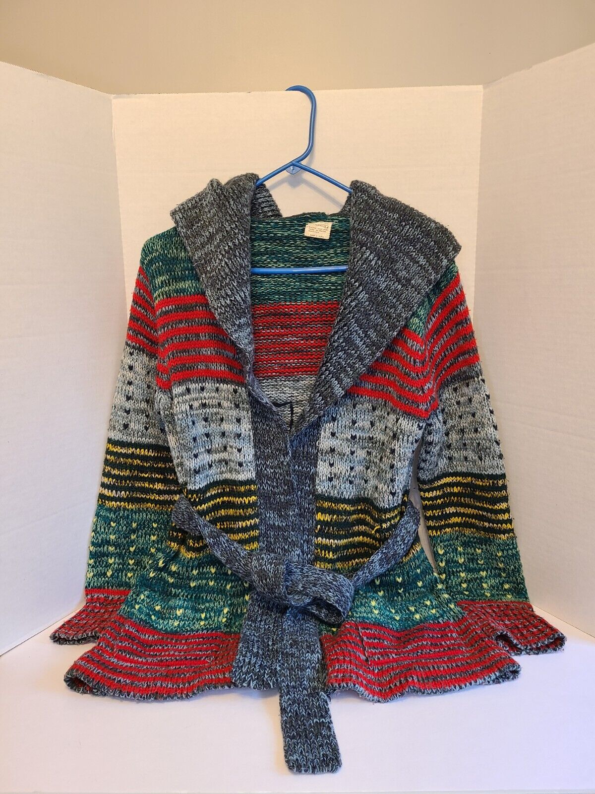 1972 Vintage 100% Acrylic Hooded Sweater Wrap - Gem