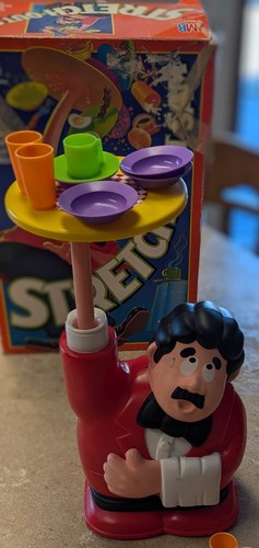 Stretch Out Sam 1990 Family Action Game-Complete-No Batteries Needed ...