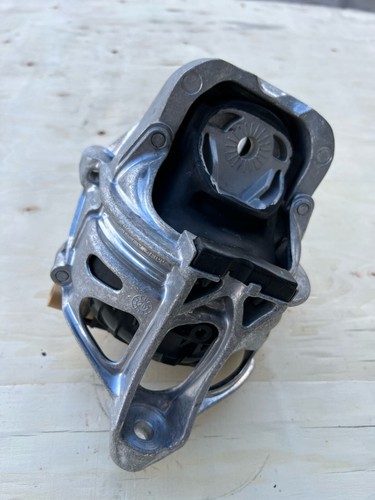 8W0199372AB Hydraulic Front Right Engine Mount 1Pc, Fits Audi A4 17-20 ...