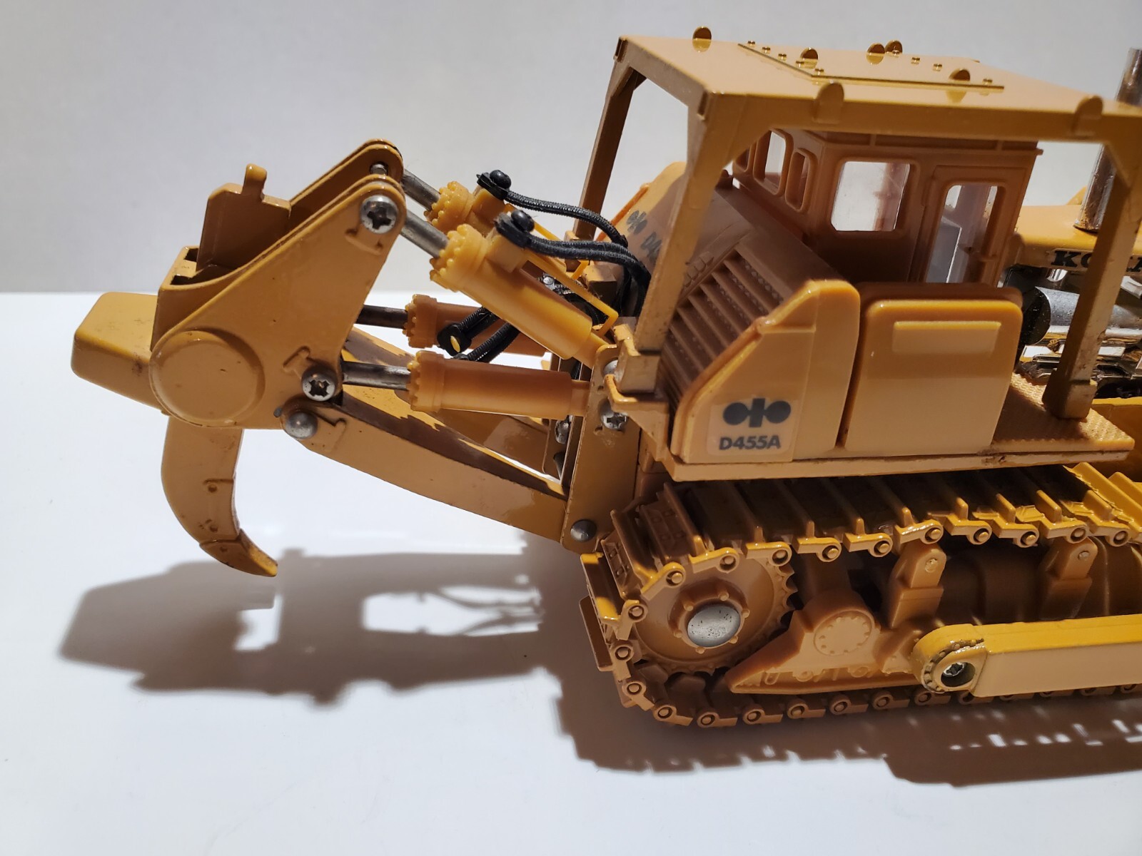 Yonezawa Toys Komatsu D455A Bulldozer The Killdozer Model 1:50 Diecast ...
