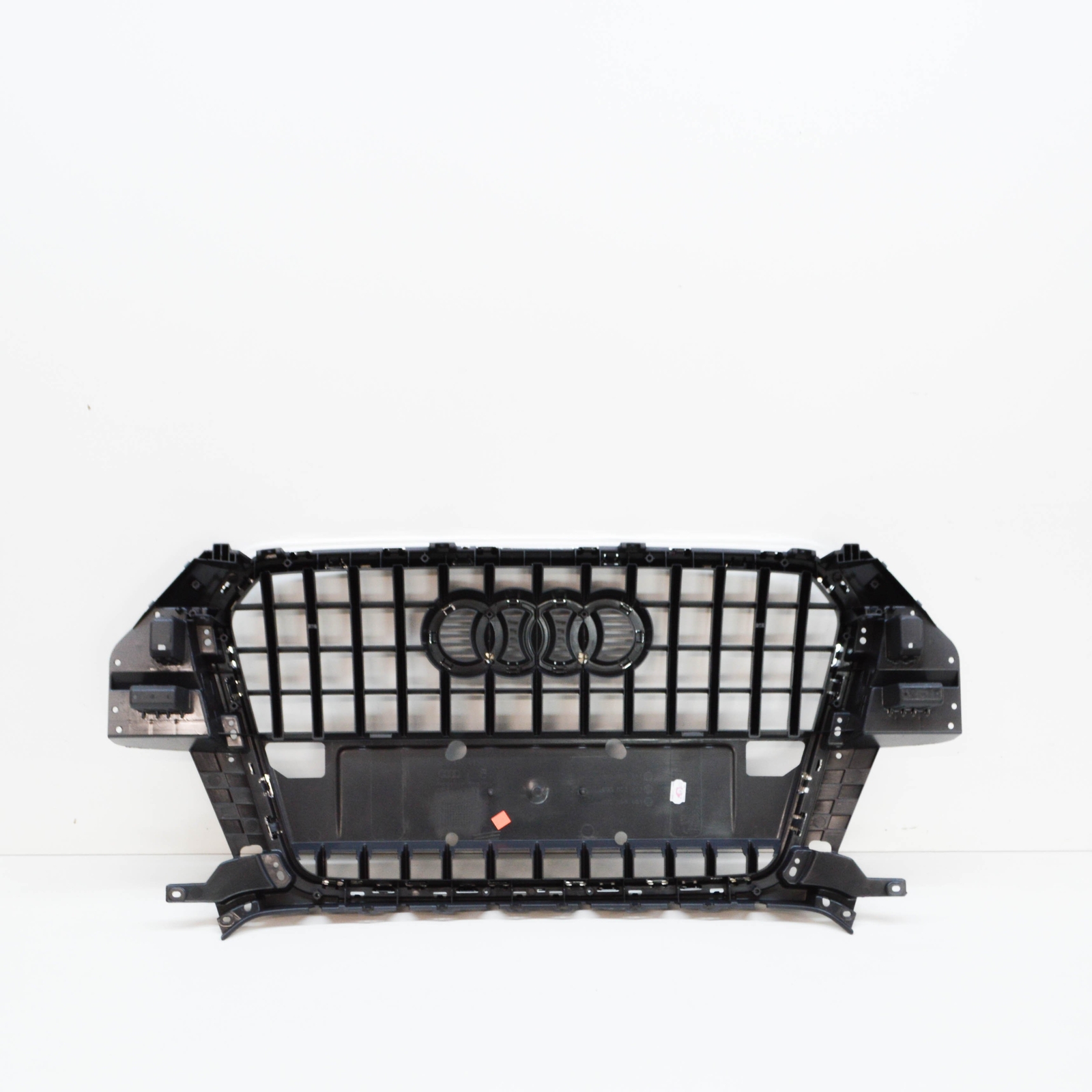 AUDI Q3 8U Radiator Grille 8U0853651K1QP 8U0853651K 1QP NEW GENUINE ...