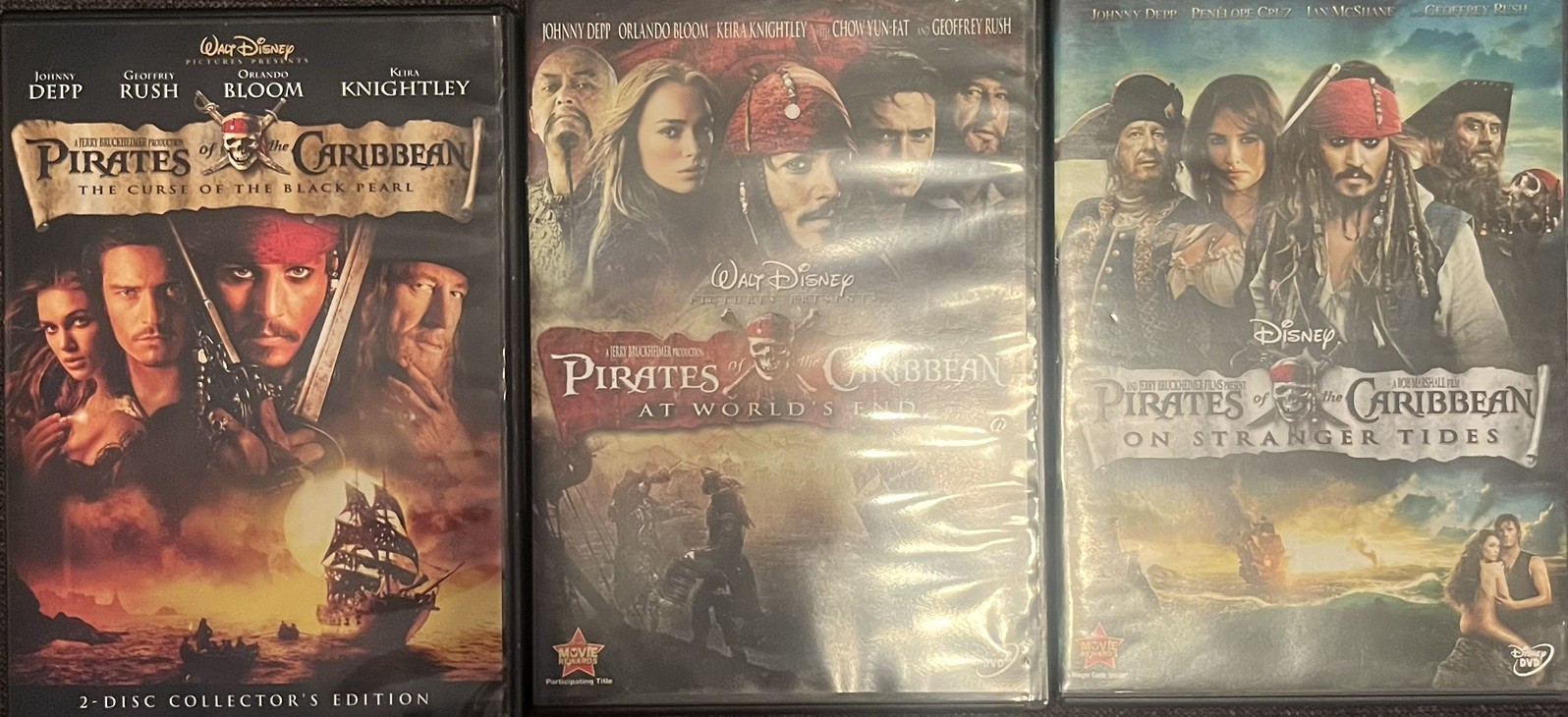 Pirates of the caribbean (Black Pearl, At World's End, Stranger Tides ...