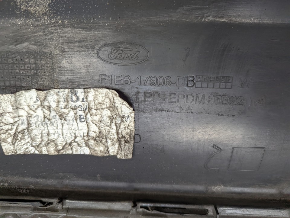 Rear Bumper Cover 2018 Ford Focus BM51-17A894-DC / F1EB-17906-DB 2015 ...