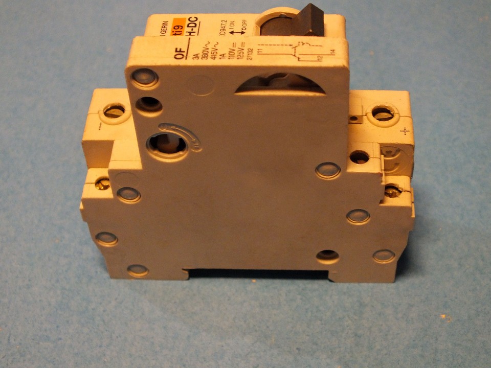 MERLIN GERIN multi9 C32H-DC C6A 1P 20534 & OF 27132 | eBay