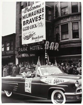 1953 Milwaukee Braves Come To Town In This Classic Parade 8x10 PHOTO ...