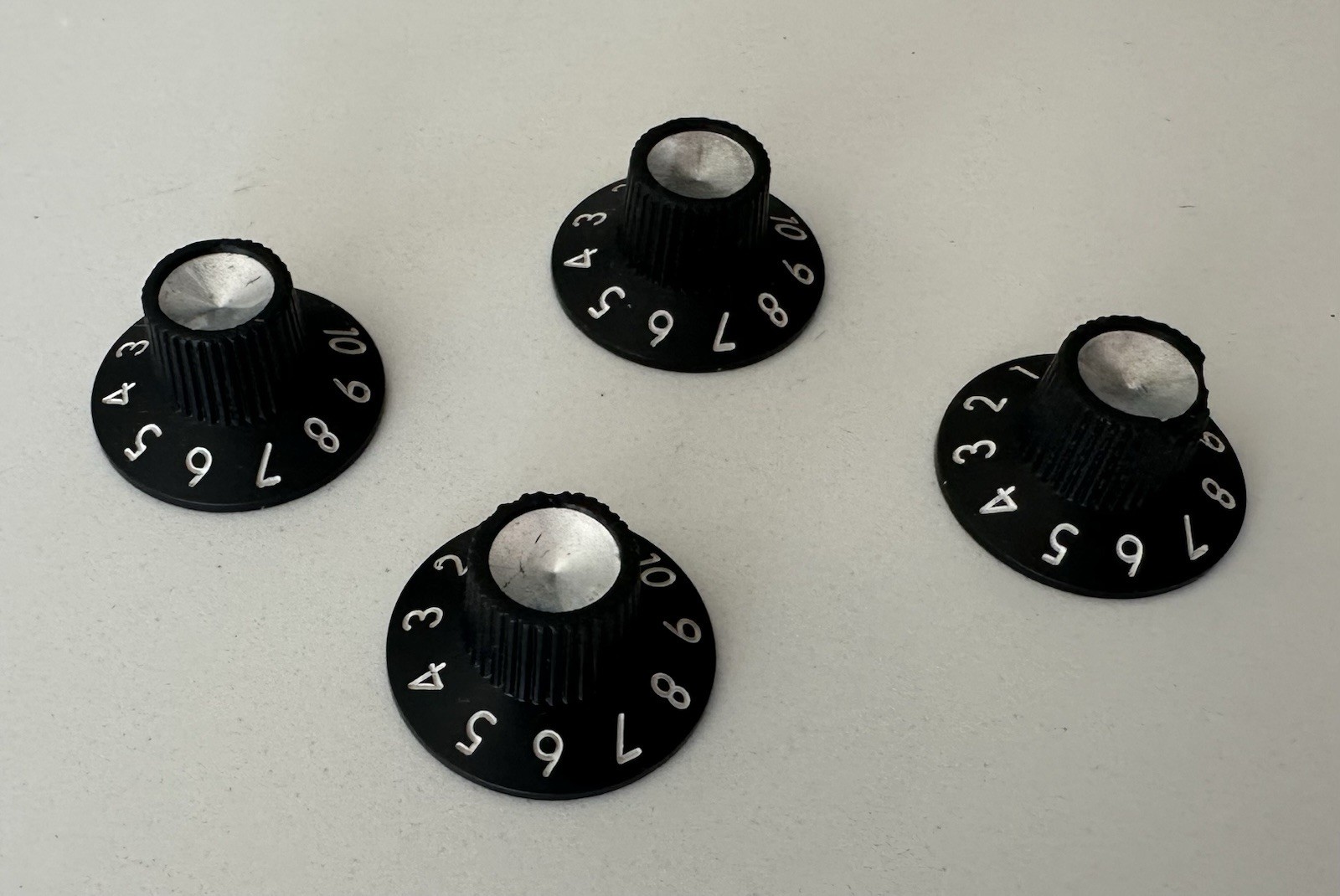 Original Vintage 1975 Fender Amplifier Knob Lot Of 4 Set Screw Amp Knobs 1970's | eBay