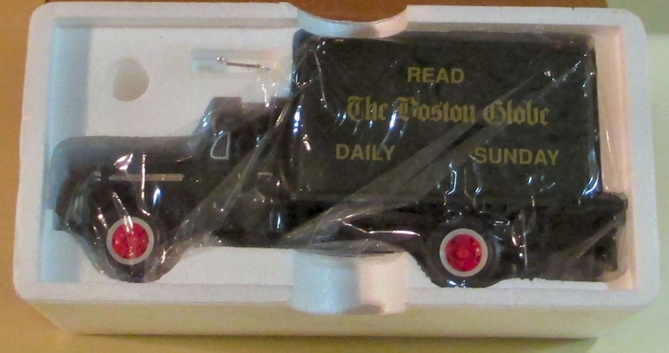 First Gear 1/34 Boston Globe Delivery Truck/Coin Bank Ford F-6 #29-1064 ...