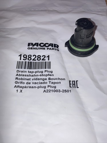 Paccar MX Oil Pans Oil Drain Tap Plug FOR MX OIL PANS 1982821PE | OEM