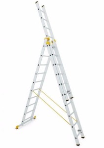 Triple Combination Ladders - 3 Section Trade Master EN131 Professional ...