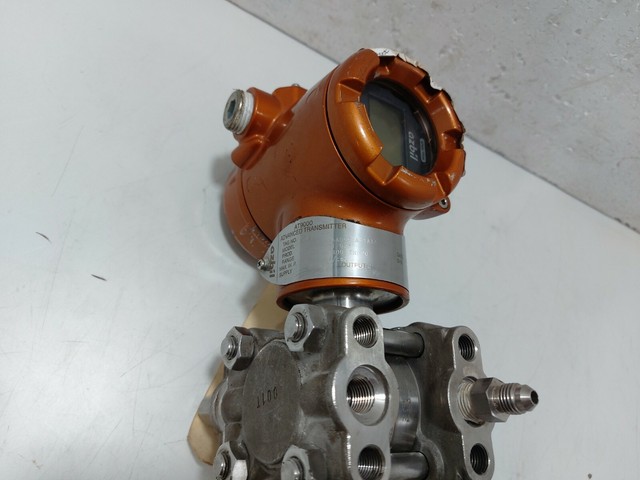 Azbil Advanced Transmitter AT9000 GTX31D-CAAAFCB-AXXXAXXX D-ASUDG-49 ...