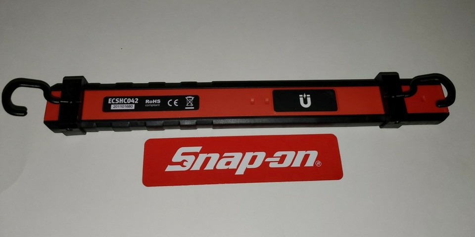 New Snap On 400 Lumen Rechargeable Shop work Light RED Super Slim Hooks ...