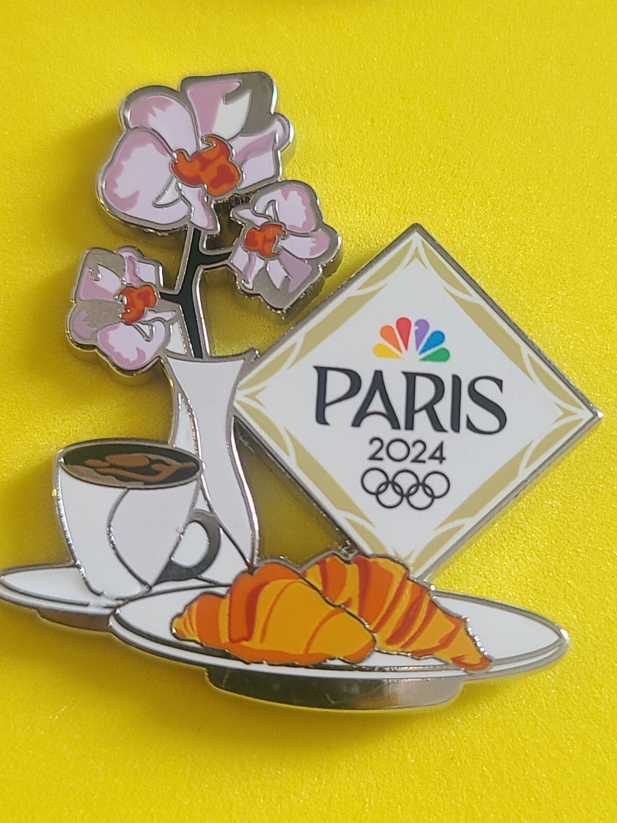 2024 Paris Olympic pin Media NBC VIP GUEST Pin, Continental Breakfast W ...