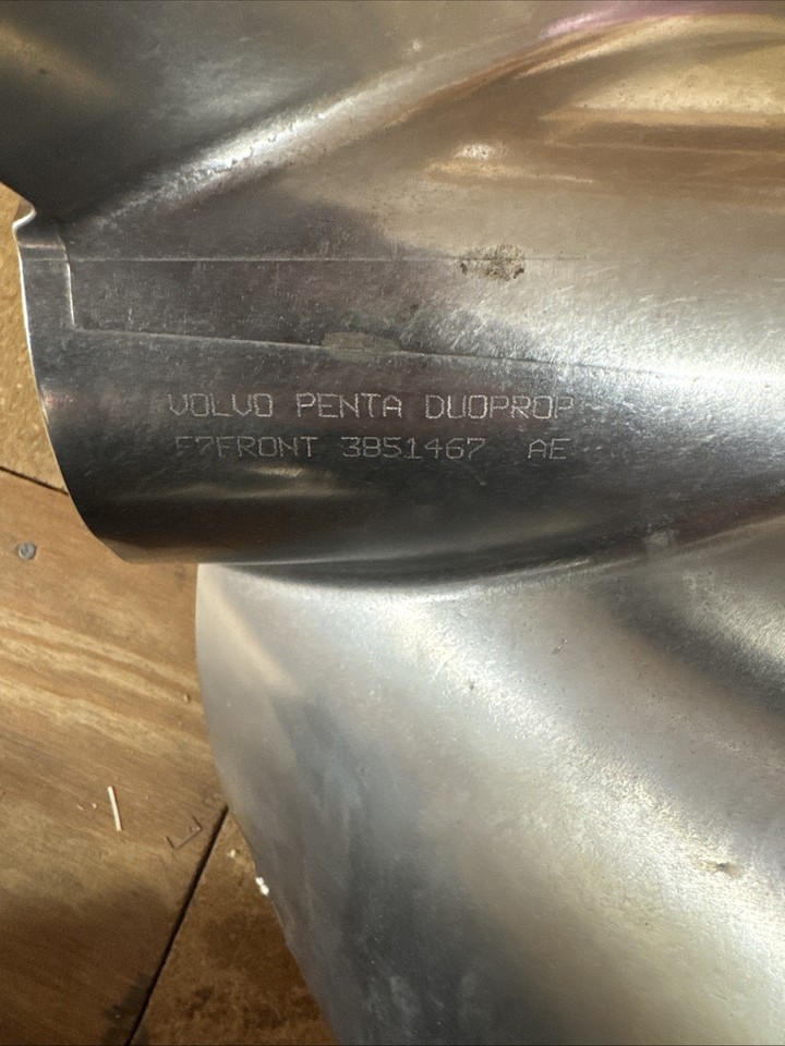 Volvo Penta F7 Duo Prop 3851467 Front , 3851477 Rear | eBay