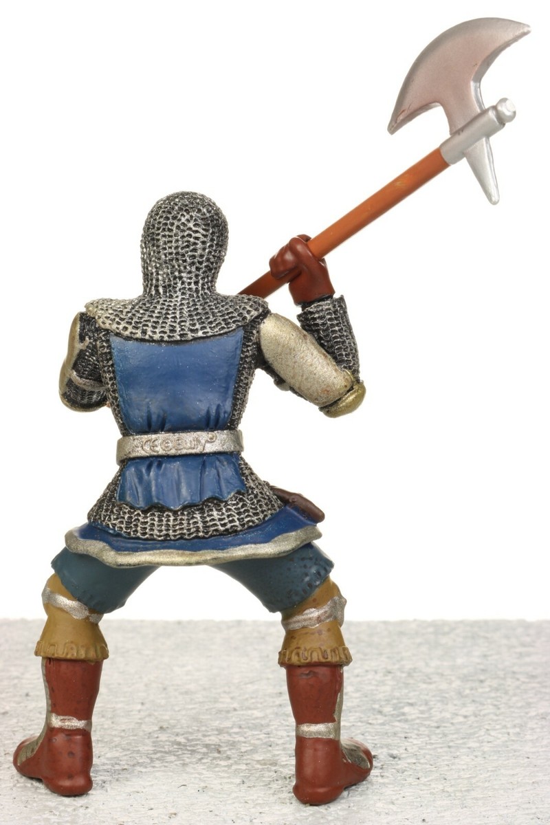 Poleaxe Knight 15th Century Armor With Pollaxe