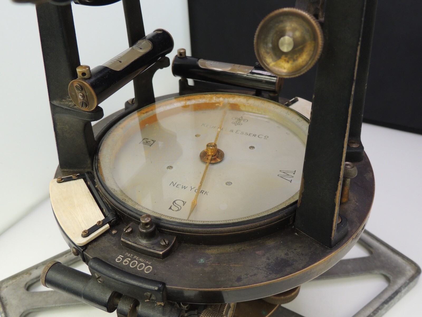 Keuffel & Esser Surveyor's Transit Scope & Compass 5600 (41727-Closet ...
