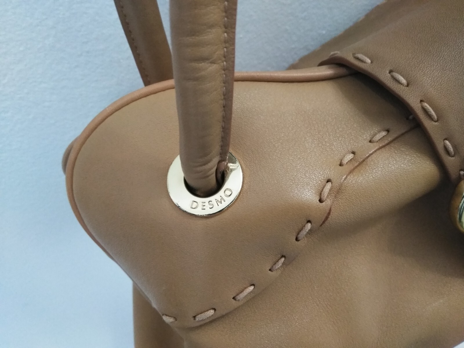DESMO SATCHEL PURSE HANDBAG CARAMEL STITCH DETAILS MADE IN ITALY (RARE ...
