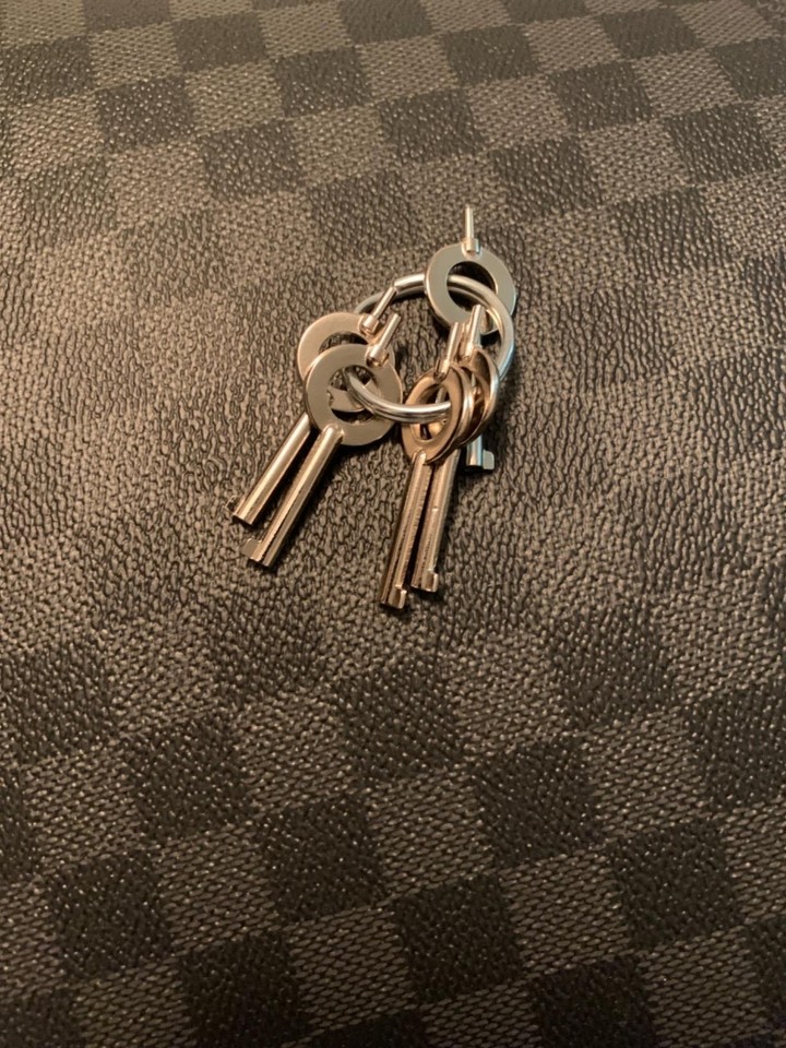 ASR Tactical 5-Pack American Universal Handcuff Keys Standard Issue Law ...