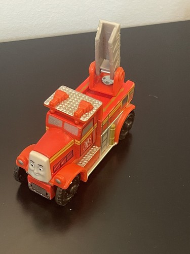 Thomas the Train & Friends FIERY FLYNN Wooden Railway Truck Fire Engine ...