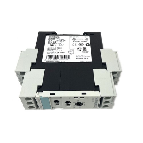 New In Box SIEMENS 3RP1505-1AP30 Multi Function Timer Relay ...