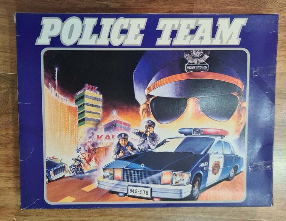 Vintage 90s POLICE TEAM 12 items die cast set with plastic parts NOS ...