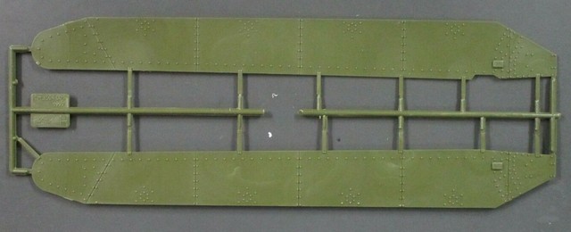 Vintage ICM T-35 WWII Soviet Heavy Tank 1/35 Model Kit 35041 for sale ...