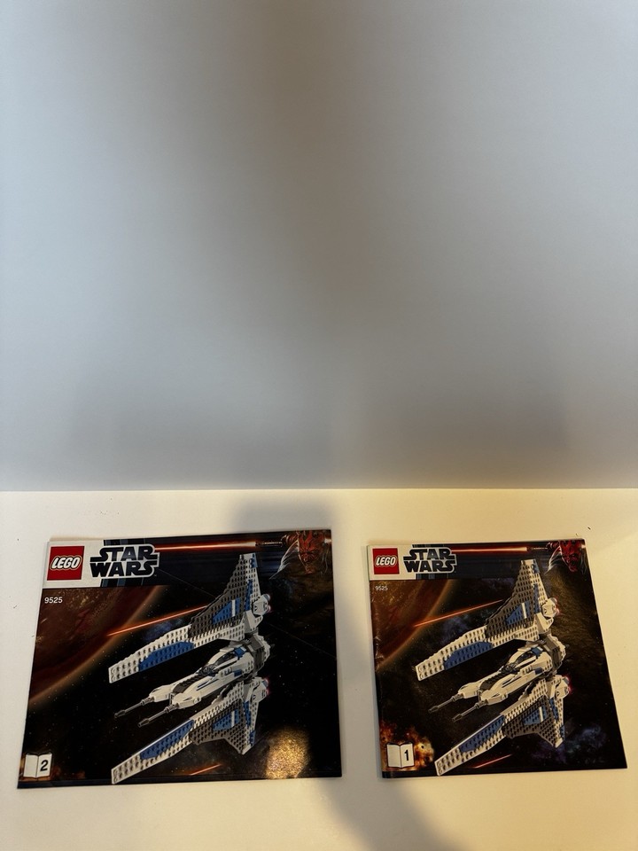 LEGO Star Wars: Pre Vizsla's Mandalorian Fighter (9525) Complete ...