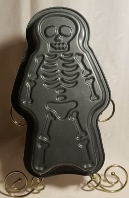 WIlton Full body Skeleton Cake pan - 12x7 - Preowned | eBay
