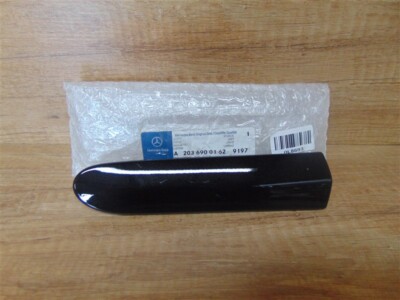 Front Left Fender Outside Strip Genuine Mercedes W203 - A2036900162 ...