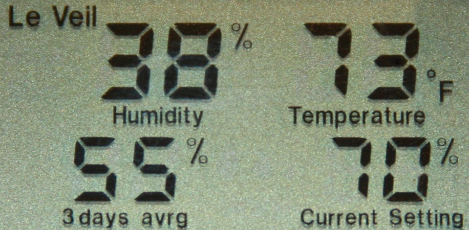 Le Veil DCH-12V6 Electronic Cigar humidifier 110V~240V Extra Water tank ...