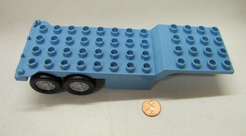 Lego Duplo Blue Semi Truck Trailer 4X8 Flat Bed 4X4 Tongue Back Vehicle ...