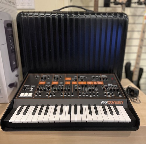 ARP Odyssey 37 Key Analog Modular Synthesizer w/ Hard Case | eBay