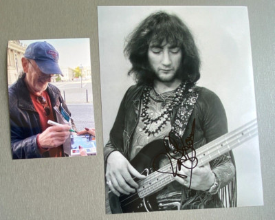 ROGER GLOVER "Deep Purple" In-person signed Foto 20x27 Autogramm + Foto ...