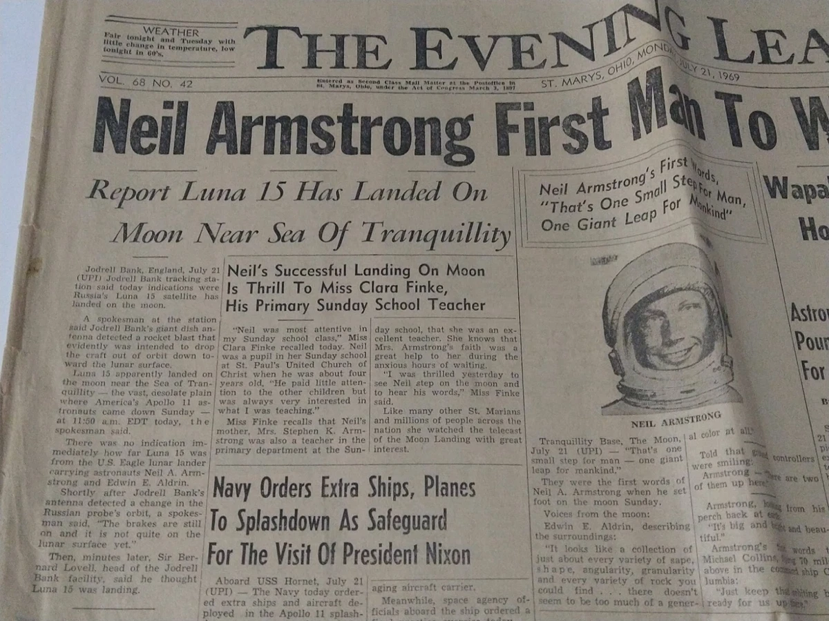 Newspapers Of Neil Armstrong 1969