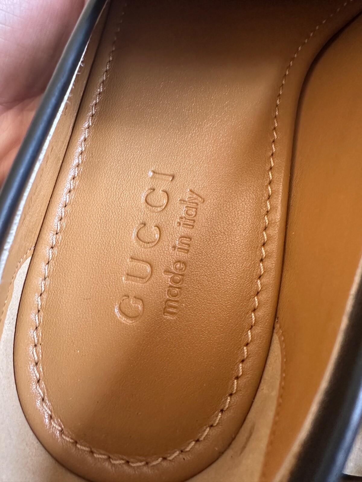 Gucci Men's Leather Jordaan Loafer Slip-On Almond Apron Toe Size 6 ...