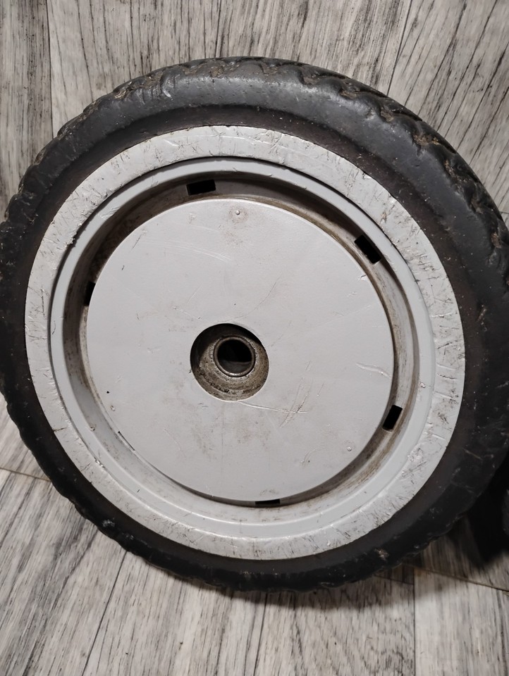 Toro front Wheels 98-7130 Lawn Mower 21" Cast Deck for SUPER RECYCLER ...