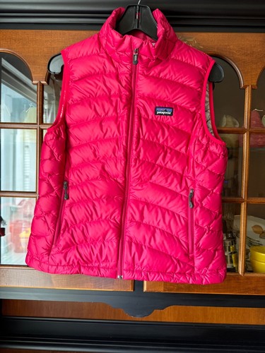 Patagonia Women's Down Sweater Insulated Vest Raspberry Size Medium ...