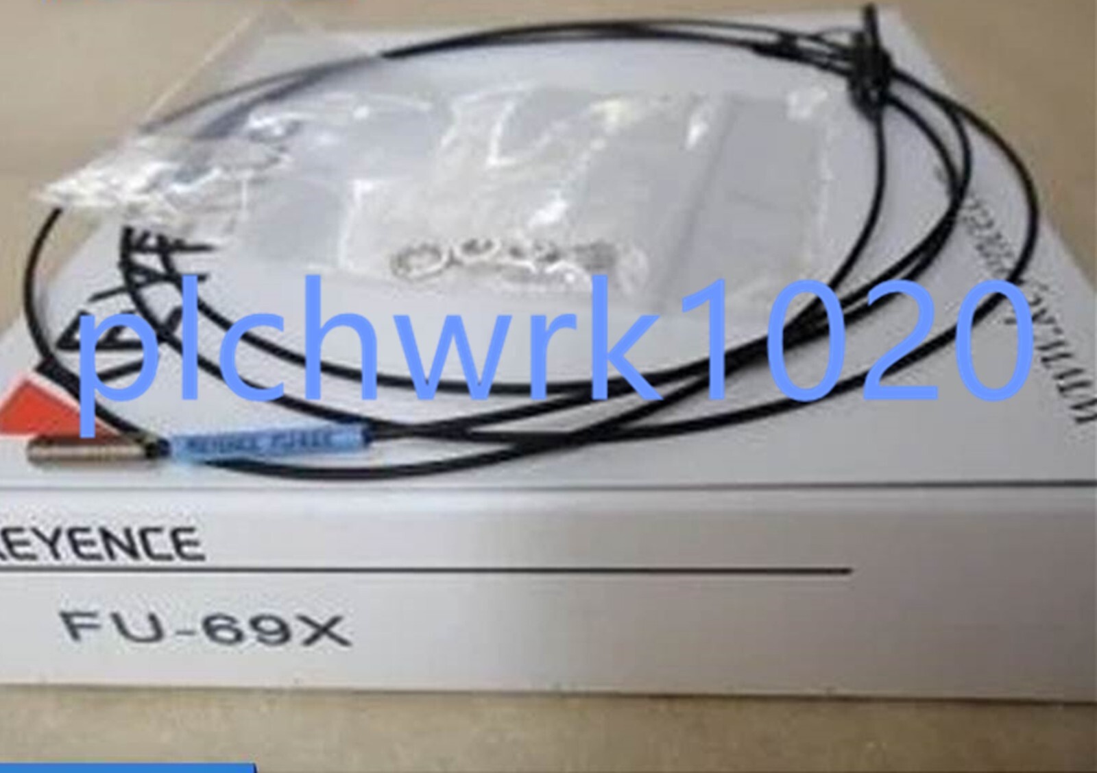 1 PCS NEW IN BOX KEYENCE fiber optic sensor FU-69X | eBay