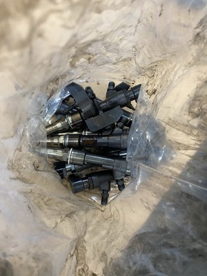 6.4 Powerstroke Injectors ML3S15 | eBay