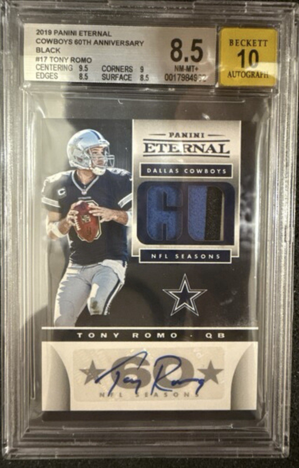 Tony Romo 1/1 Game Worn Patch Auto